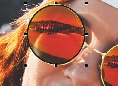 Applying effects with interactive lenses - Corel Discovery Center