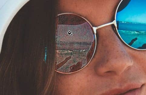 Applying effects with interactive lenses - Corel Discovery Center