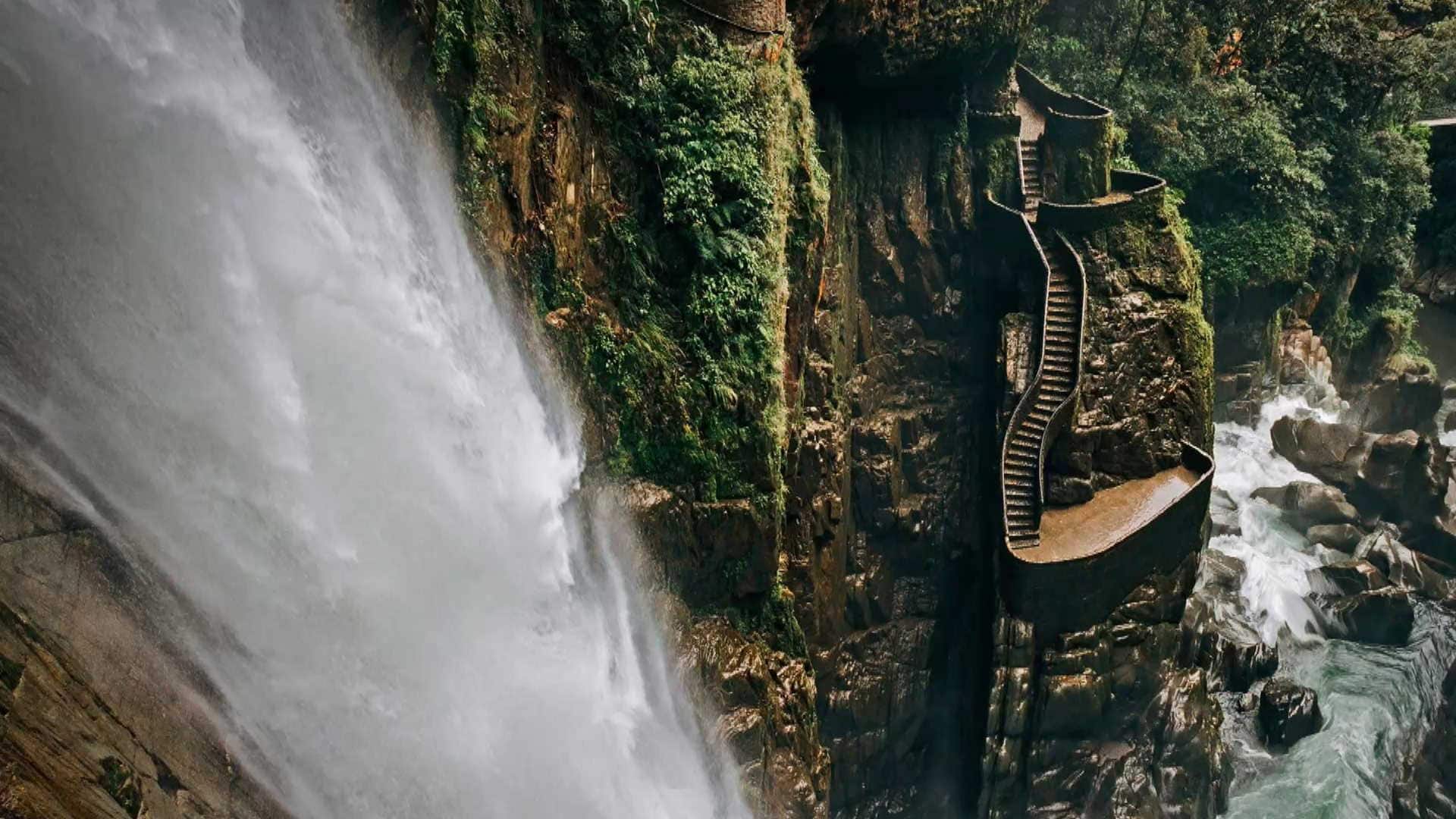 Waterfall City - Corel Discovery Center