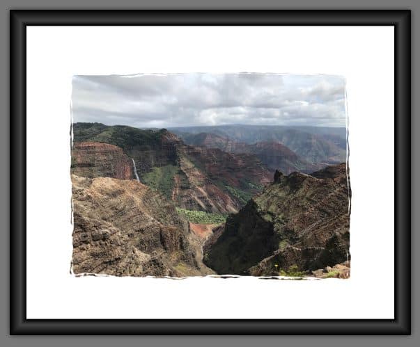 Adding picture frames to your photos - Corel Discovery Center