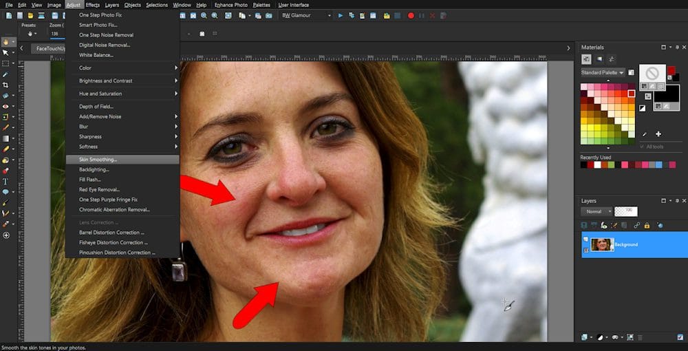 Using the Makeover tools - Corel Discovery Center