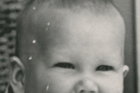 Remove scratches, cracks and dust from old photos - Corel Discovery Center